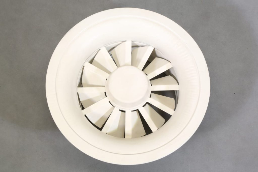 Vertical Deflection – Catura Grille